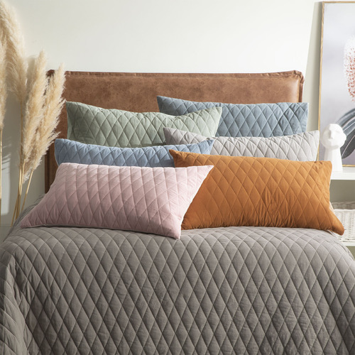Cotton bed coverlet store